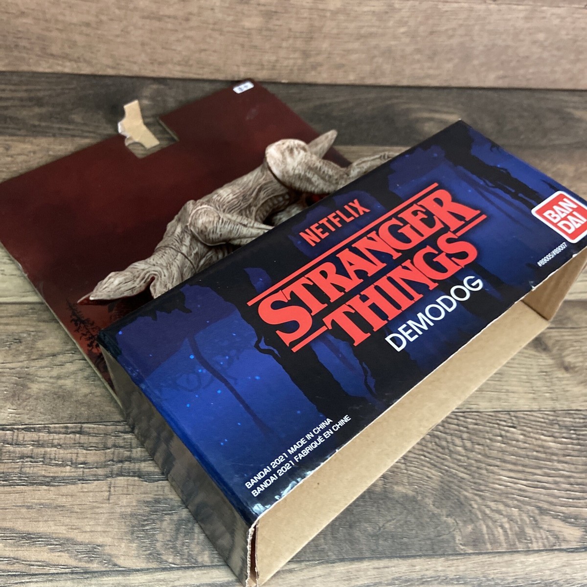 Stranger Things Action Figure 484260 - Price History, Comparison ...